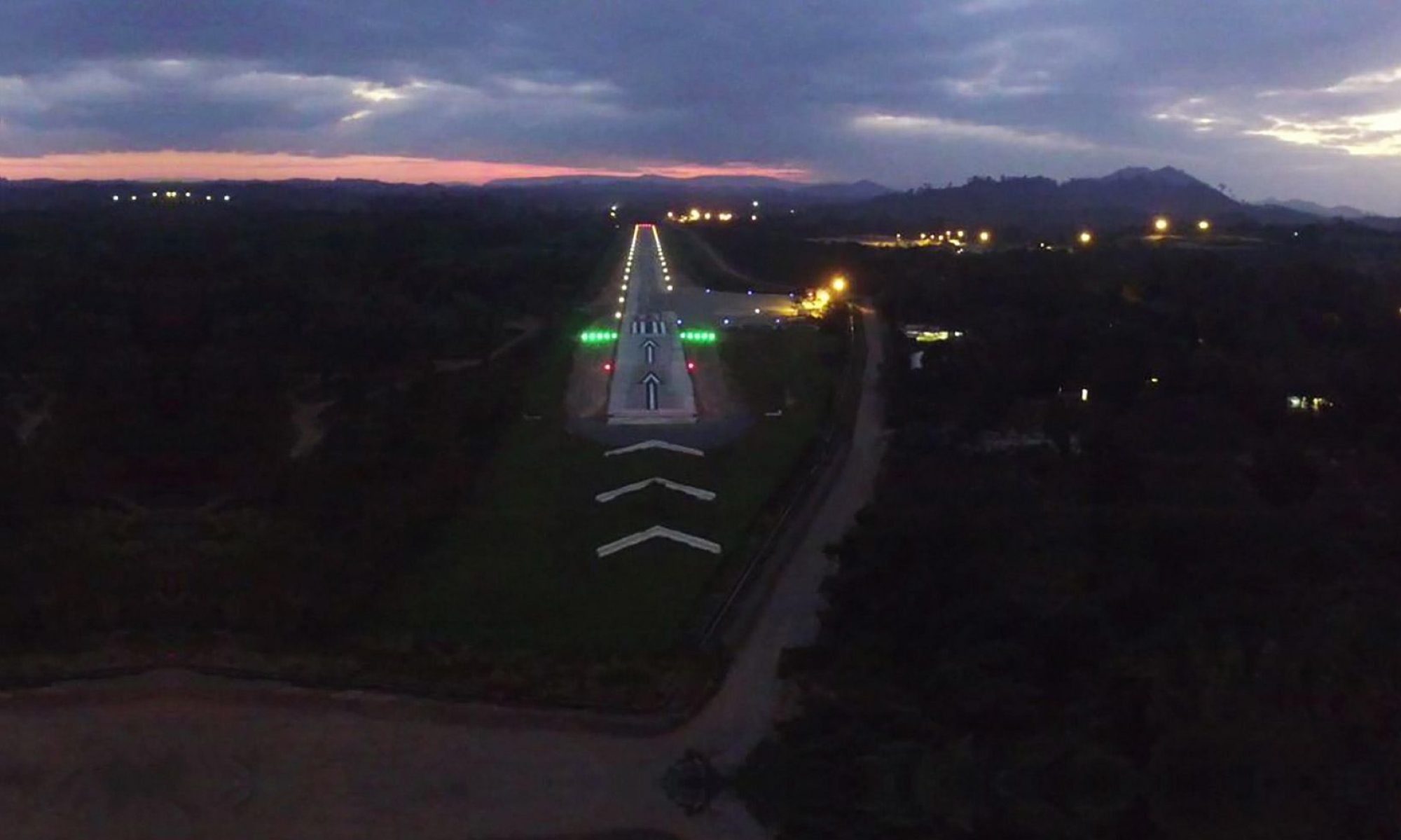 Solar LED Airfield Lighting Solutions - Complete Design, Installation ...